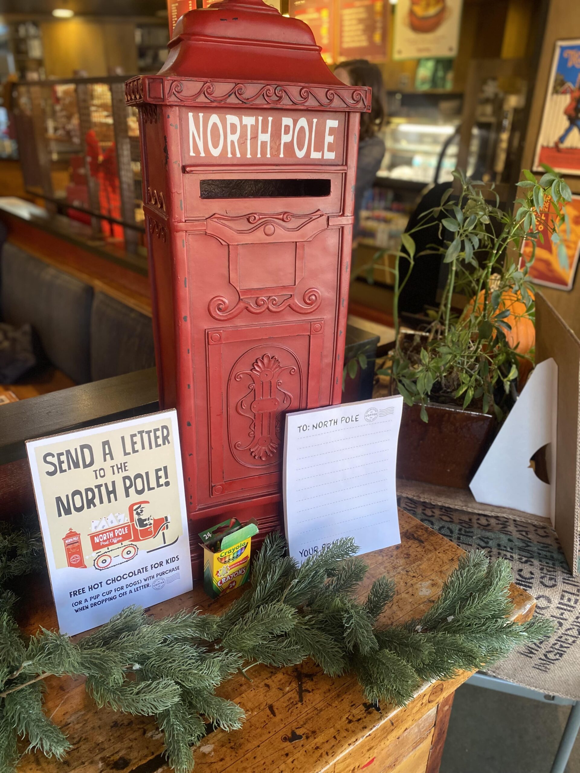 10 Magical Santa's Mailboxes Around Milwaukee (2025) - Milwaukee With Kids