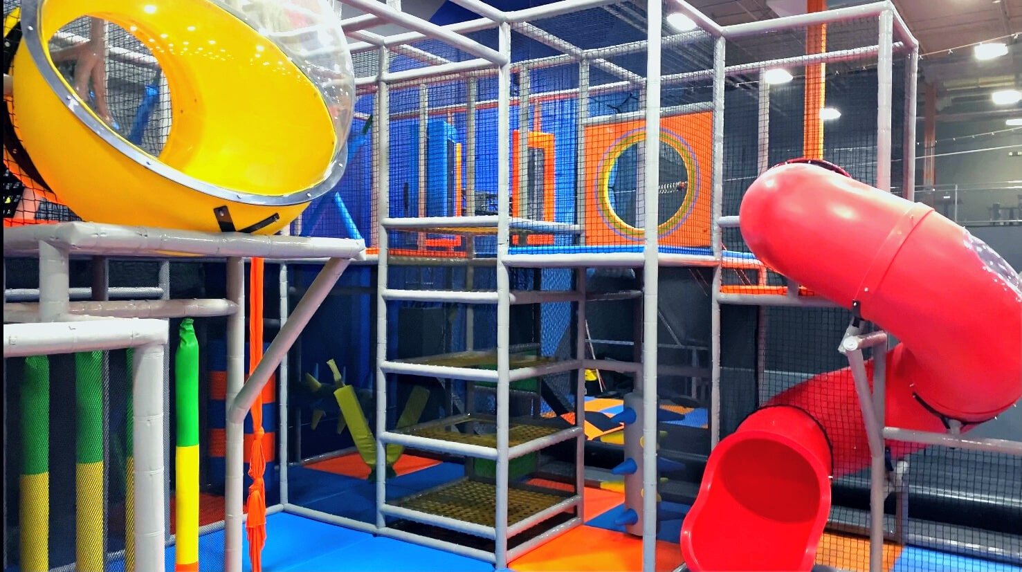 25 Best Indoor Playgrounds & Play Cafés Around Milwaukee (2023 ...