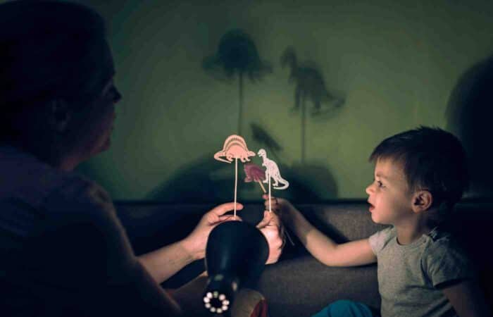 25 Best Flashlight Games For Kids (2025) - Milwaukee With Kids