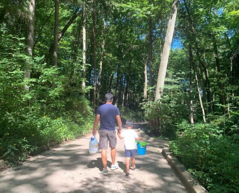 25 Gorgeous Hikes Around Milwaukee (2025) - Milwaukee With Kids