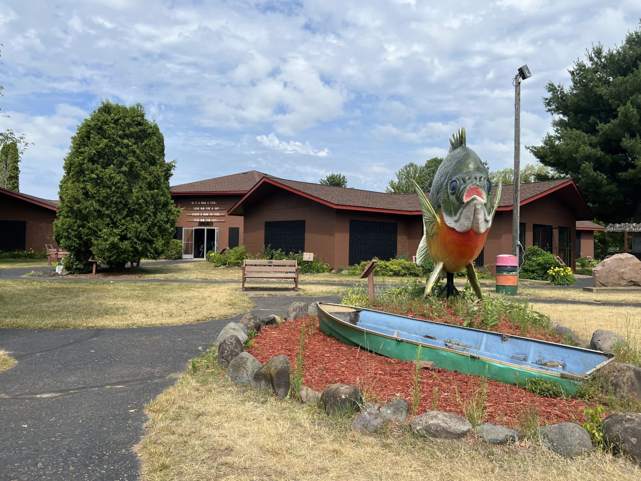 Wacky Wisconsin: World's Largest Muskie Sculpture in Hayward, WI (2022 ...