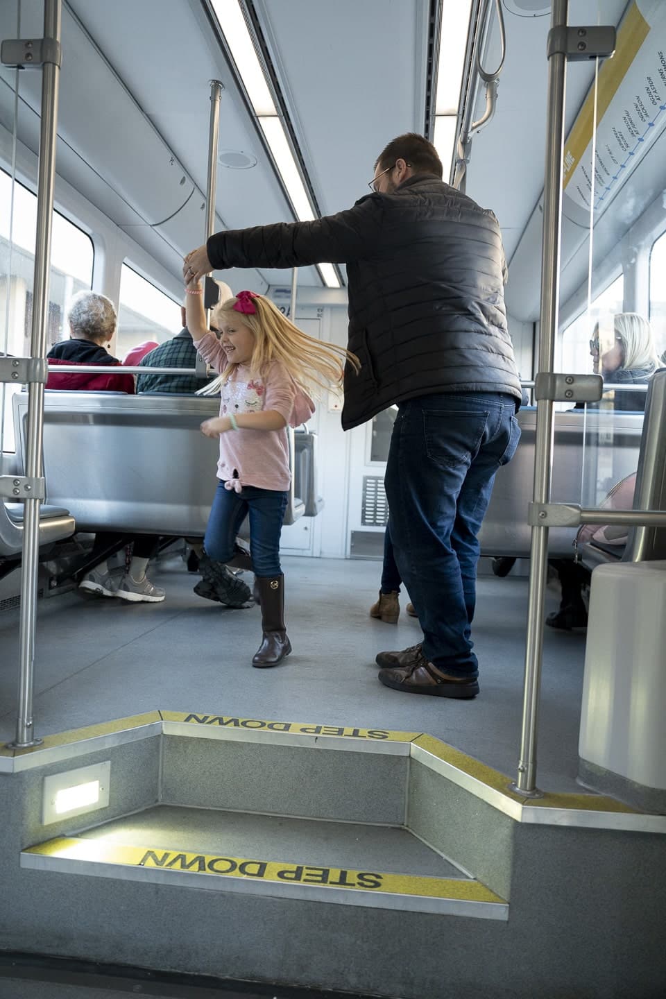 ‘Holidays on The Hop’ Brings Live Music and Decorations to Milwaukee's ...