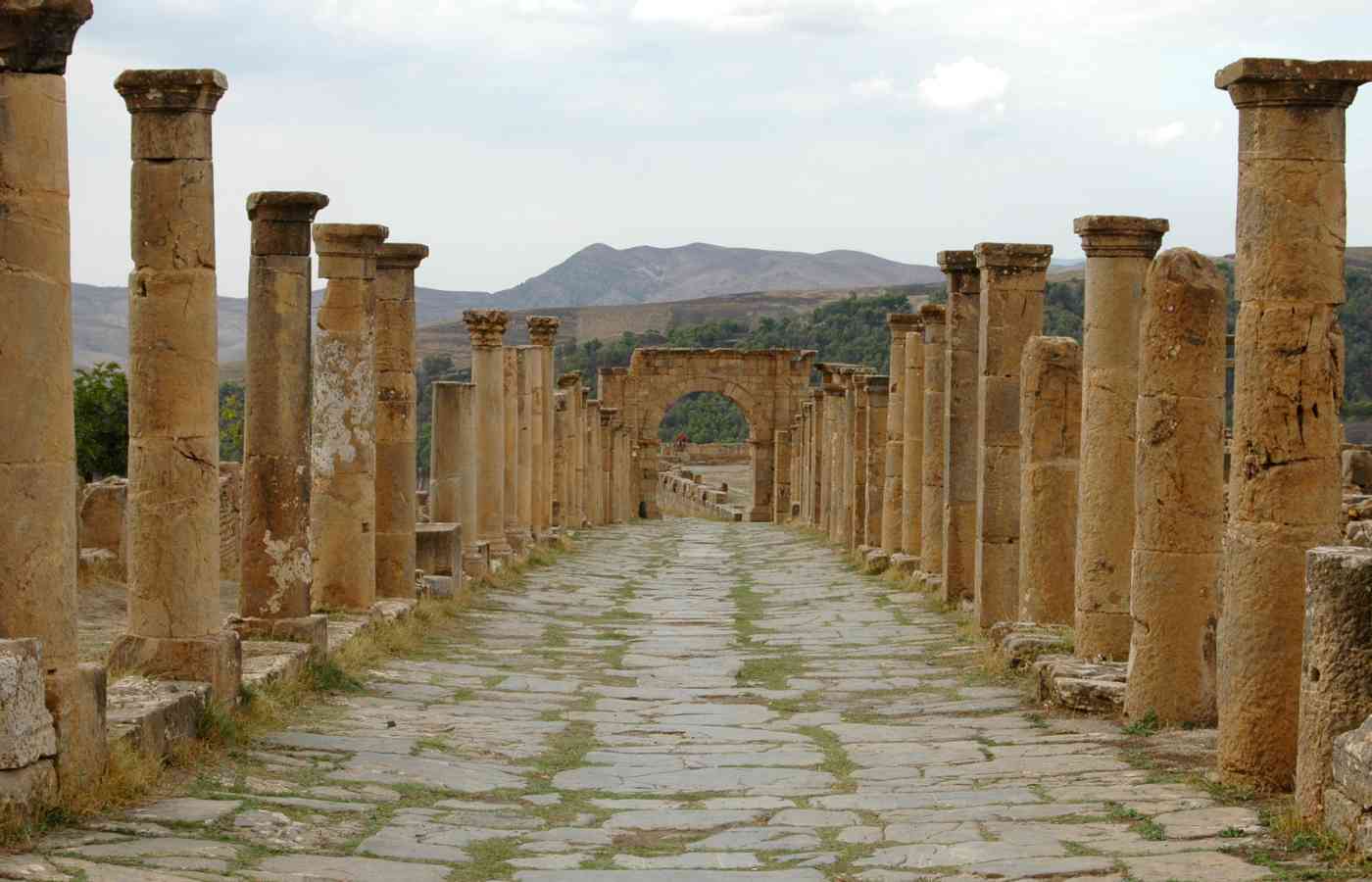 100 Fascinating Facts About Ancient Rome for Kids (2025) - Milwaukee ...