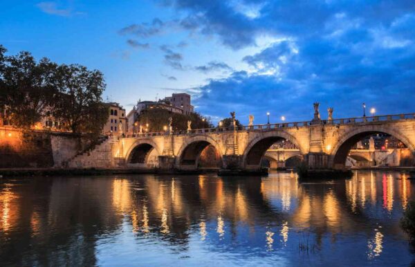 100 Fascinating Facts About Ancient Rome for Kids (2025) - Milwaukee ...