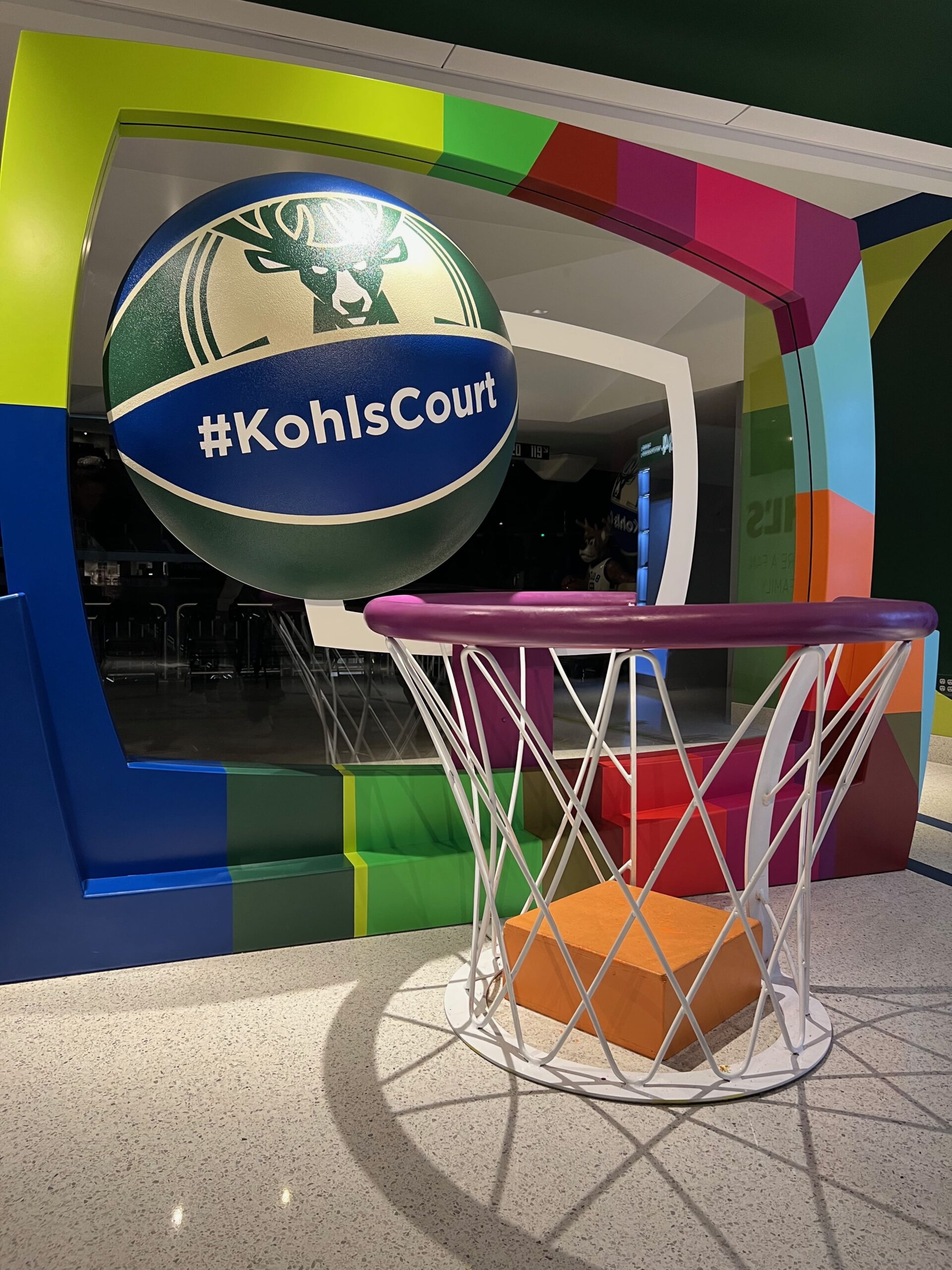 5 Tips For Your Next Bucks Game With Kids (2025) - Milwaukee With Kids