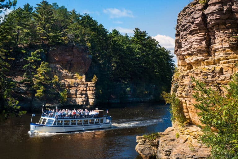 Top 10 Wisconsin Weekend Getaways For Families (2025) - Milwaukee With Kids