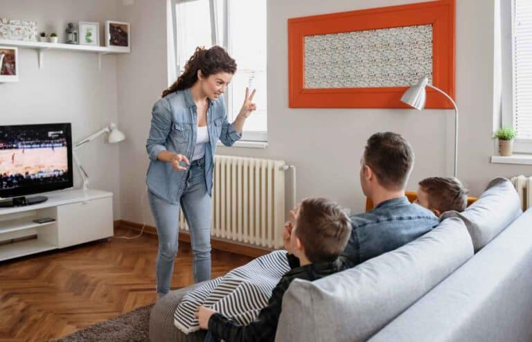 25 Best FaceTime Games for Friends & Family (2025)