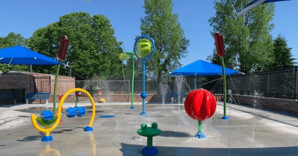 25 Best Splash Pads & Wading Pools Around Milwaukee (2025) - Milwaukee ...