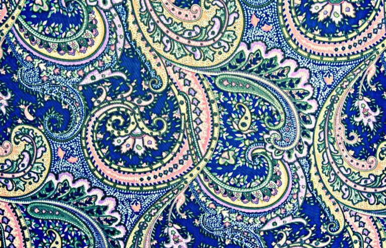 100 Best Middle Names To Go With Paisley (2025) - Milwaukee With Kids