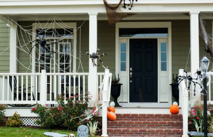 50 Backyard Haunted House Ideas Your Kids Will Love (2025) - Milwaukee ...