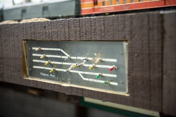 Milwaukee’s Model Railroad Club: A Tiny Hidden Gem Under the Tracks ...