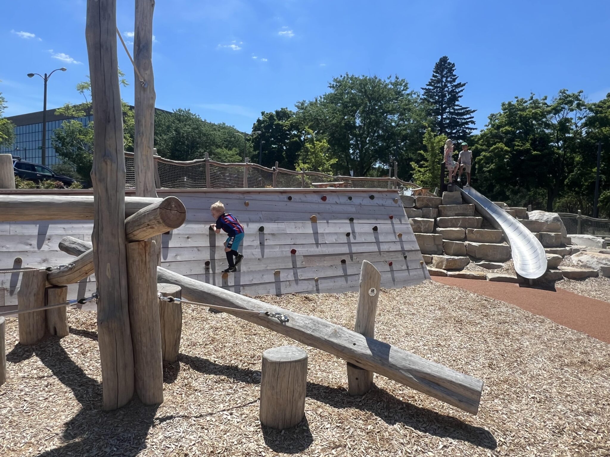 25 Must-Visit Playgrounds in the Milwaukee Area (2024) - Milwaukee With ...