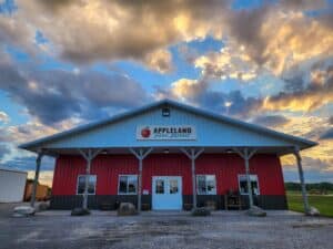 Apple Picking Near Milwaukee: Find the Perfect Orchard for Your Family ...