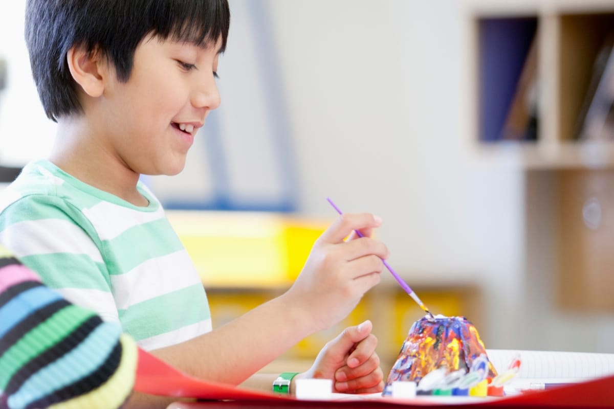 Mini Volcano Science Experiment for Kids (1-Minute Activity with Baking ...